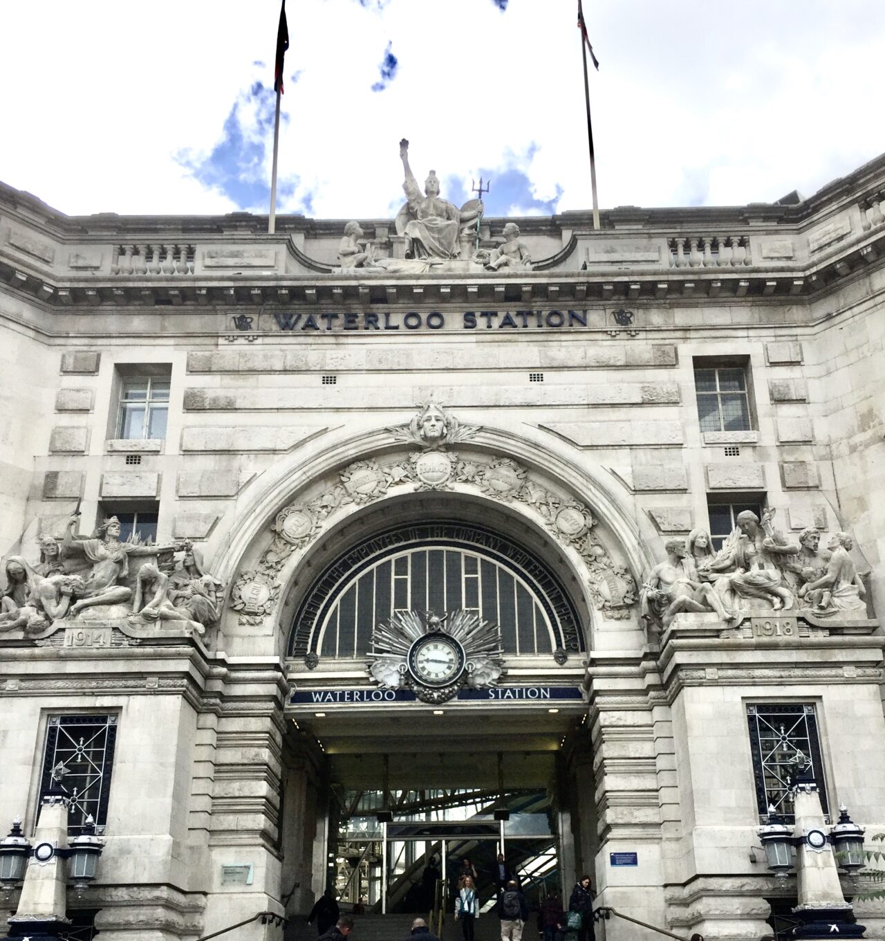 Waterloo Station – from architecture to Abba. – Symbols & Secrets