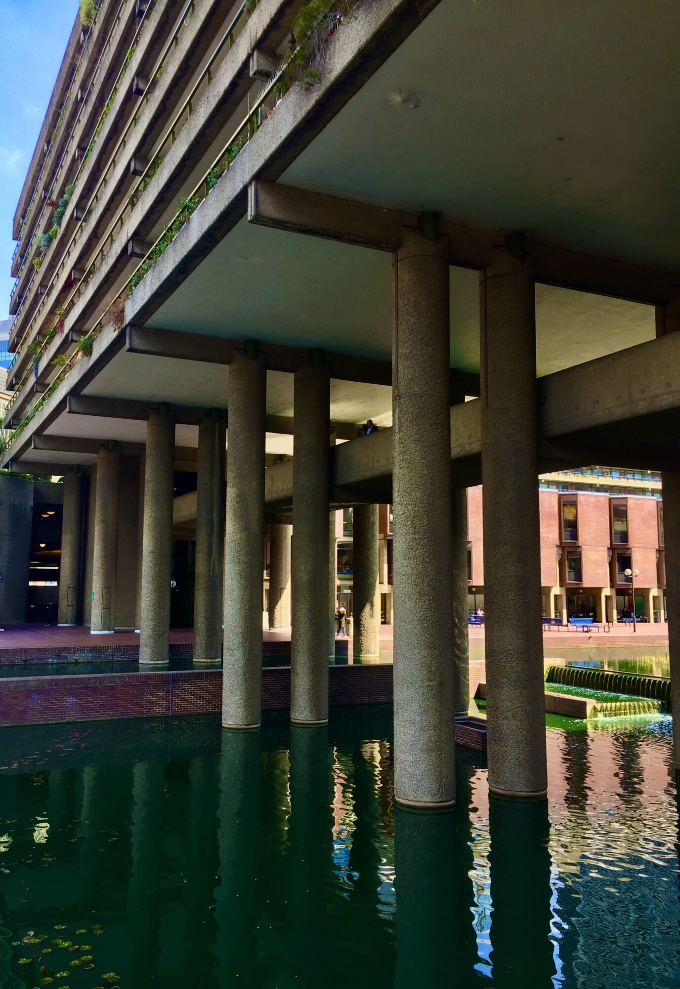 Shapes, patterns, views, an interesting architectural curiosity and ...