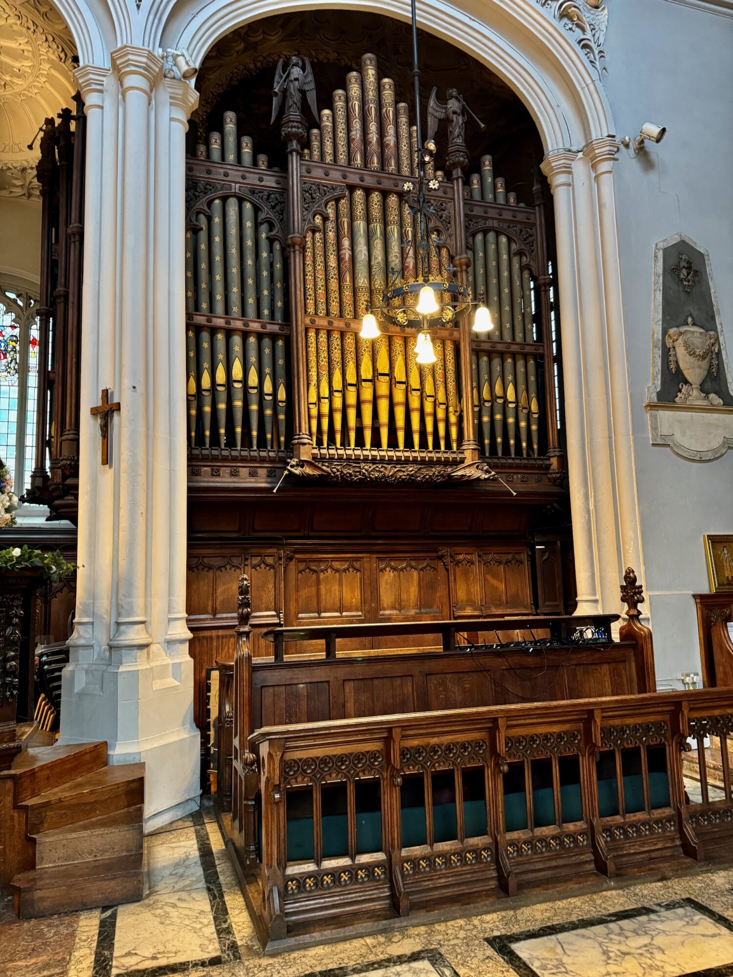 St Mary Aldermary – the most spectacular of the ‘Marys’. – Symbols ...