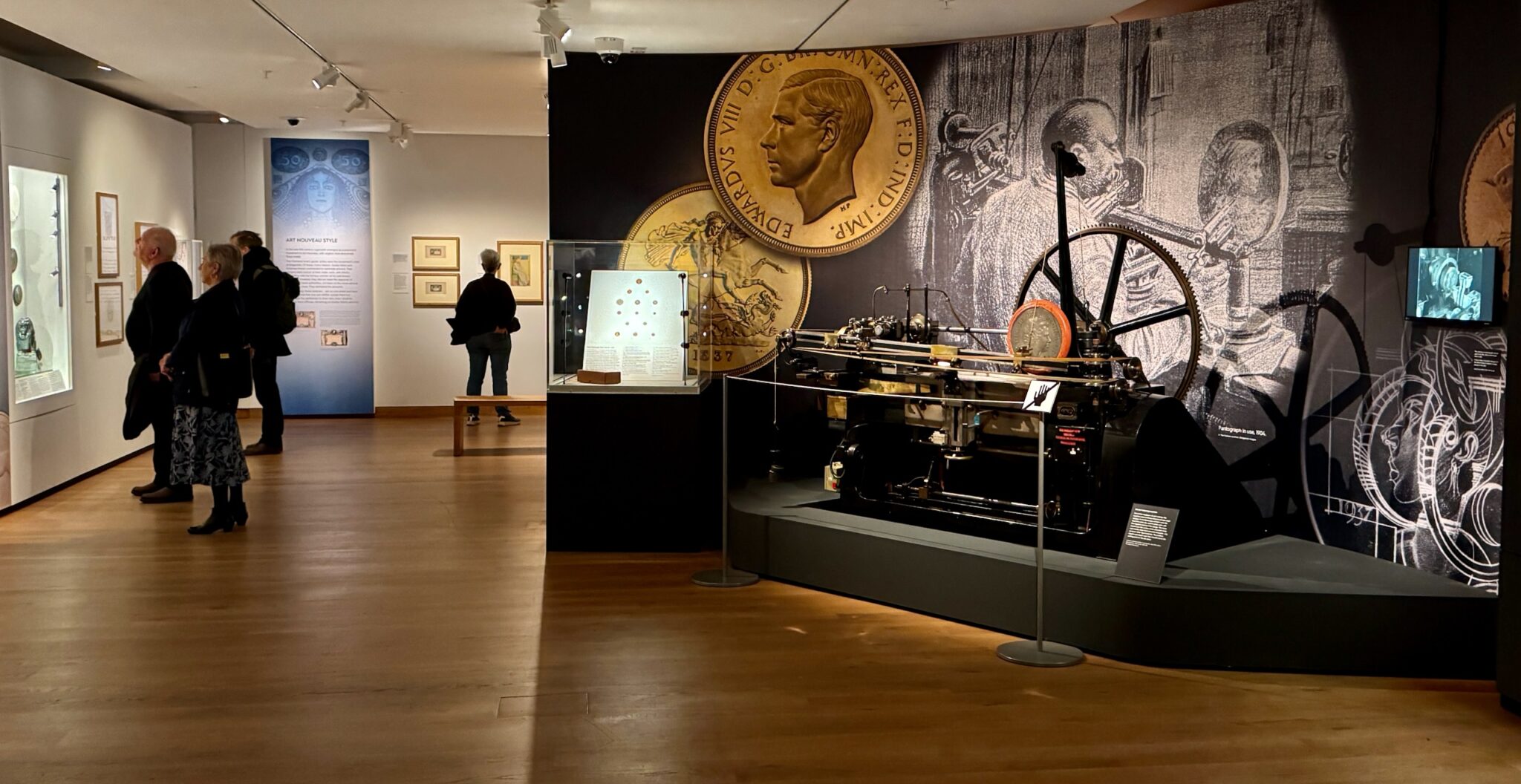 ‘Money Talks’ at the Ashmolean Museum. – Symbols & Secrets