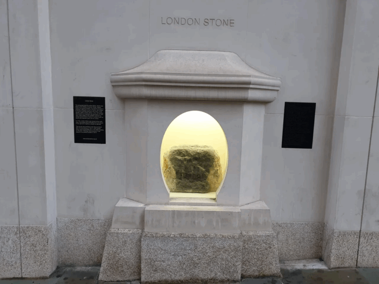 The Mysterious London Stone. – Symbols & Secrets